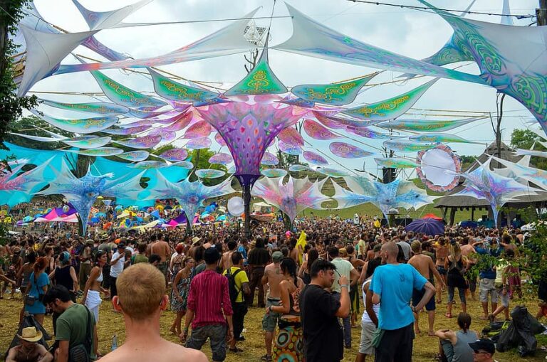 Conoce el ‘Manifiesto Raver’, uno de los pilares de la cultura electrónica