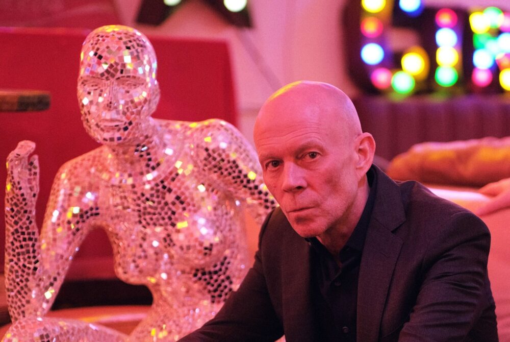 Vince Clarke anuncia el lanzamiento de su álbum debut en solitario